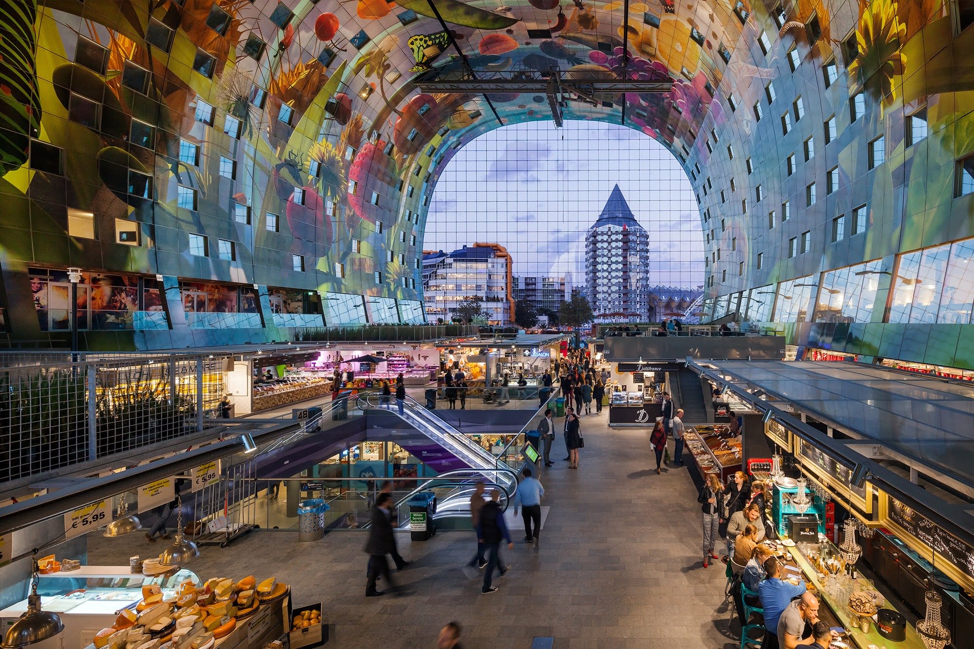 Markthal: l'artistico mercato alimentare di Rotterdam